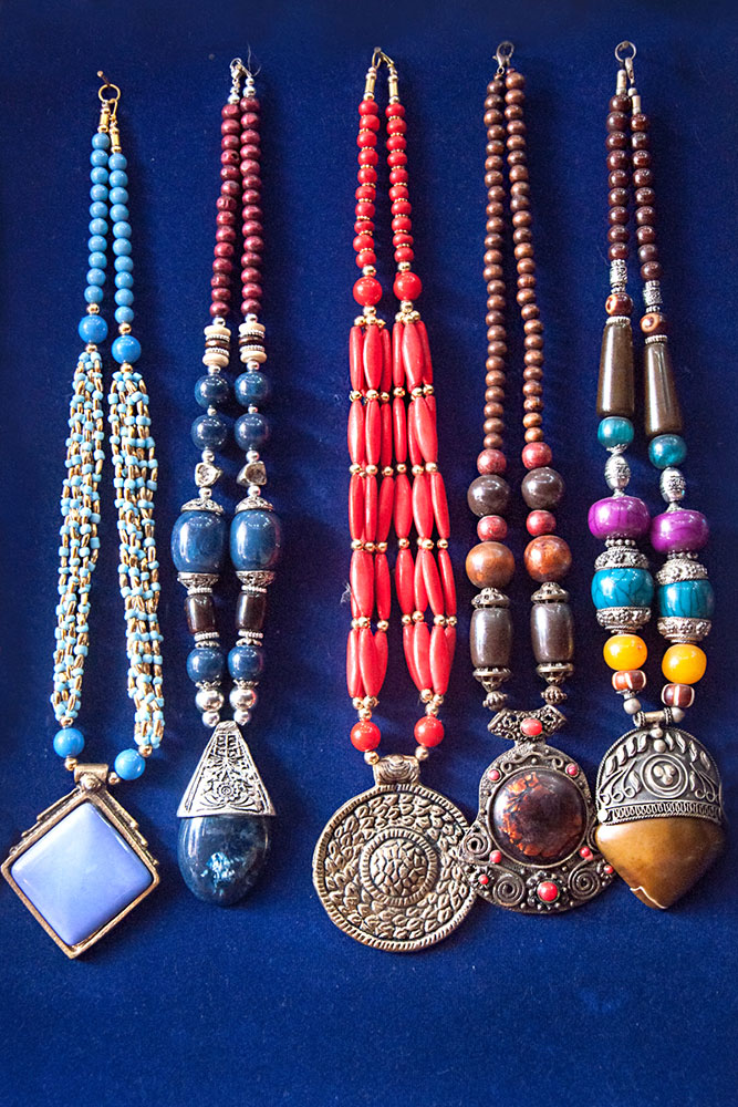 Tikuli glass beads store